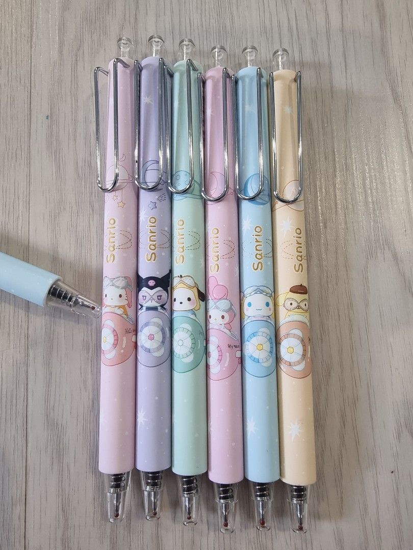 (SET U) Sanrio Plane Hello Kitty and Friends Pens, Hobbies & Toys ...