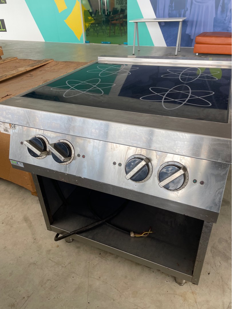 SILKO Essence 4-zone Induction Cooker, TV & Home Appliances, Kitchen ...