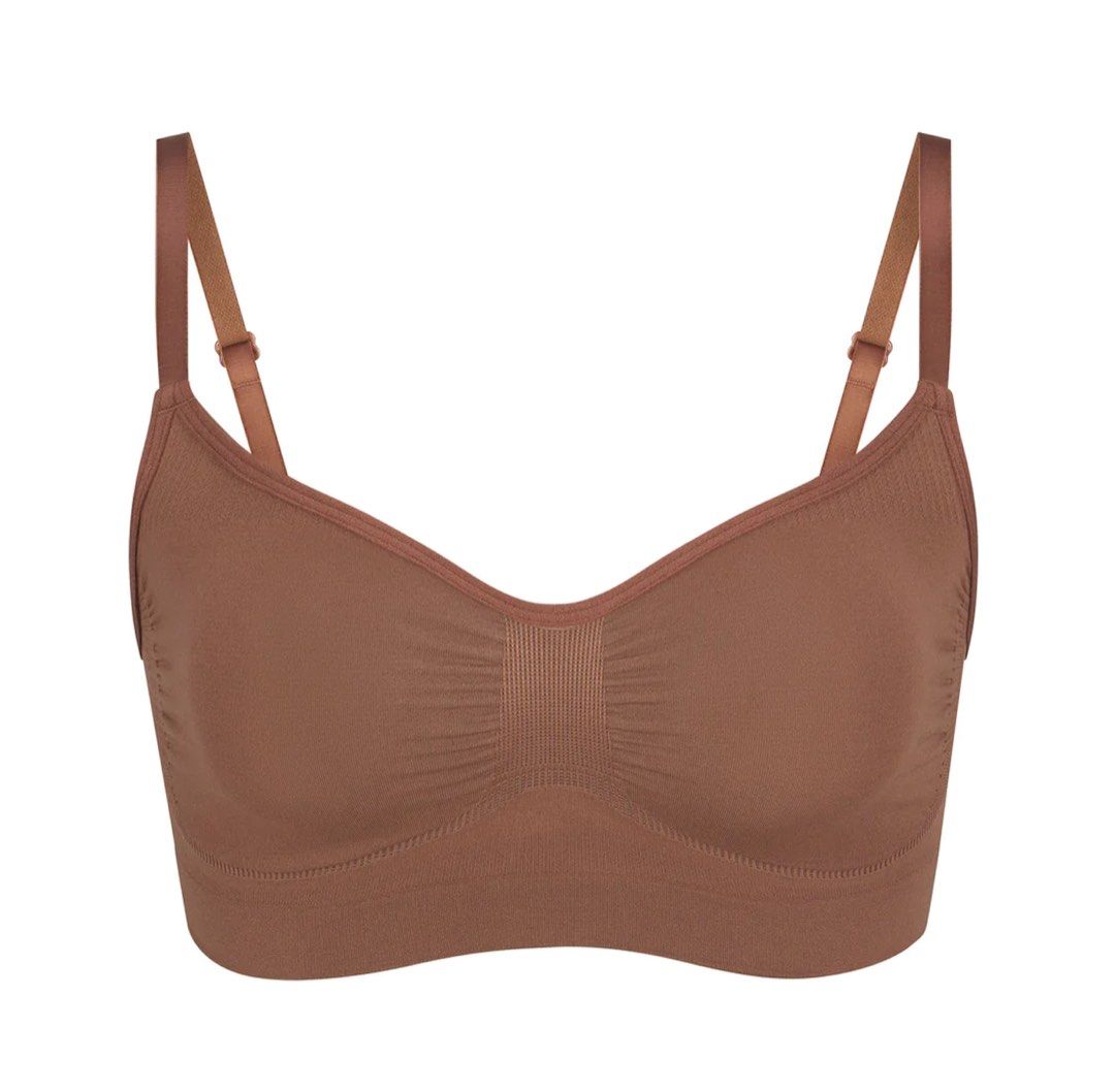 Skims Cocoa colored bra, Women's Fashion, New Undergarments ...