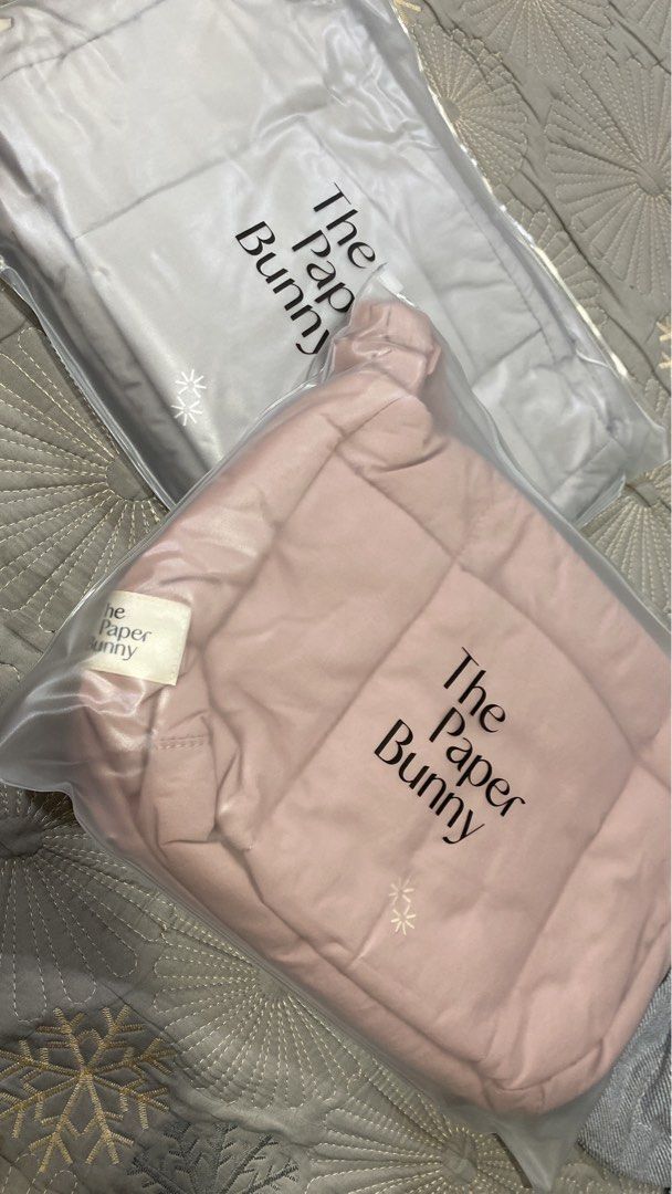 The Paper Bunny Puffer Swing Bag Macron, Women's Fashion, Bags ...