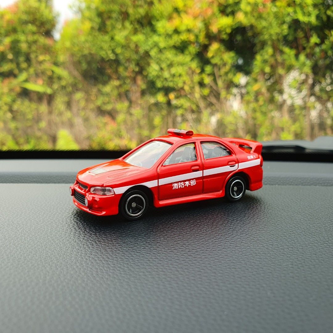 Tomica Shop Original Mitsubishi Lancer Evolution 4 Fire Comand Car 50th ...