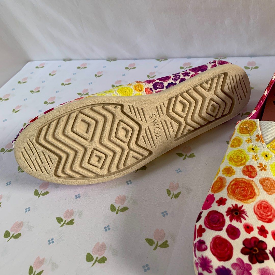 TOMS Slip-On Orthodite Comfort Foam Insole Weight Relaxed Fit Sneakers ...