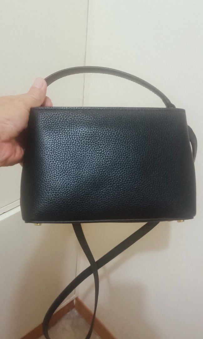 Tory Burch Britten Micro Sling Bag, Women's Fashion, Bags & Wallets ...
