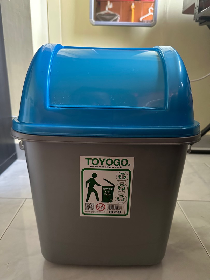TOYOGO waste bin, Furniture & Home Living, Cleaning & Homecare Supplies ...