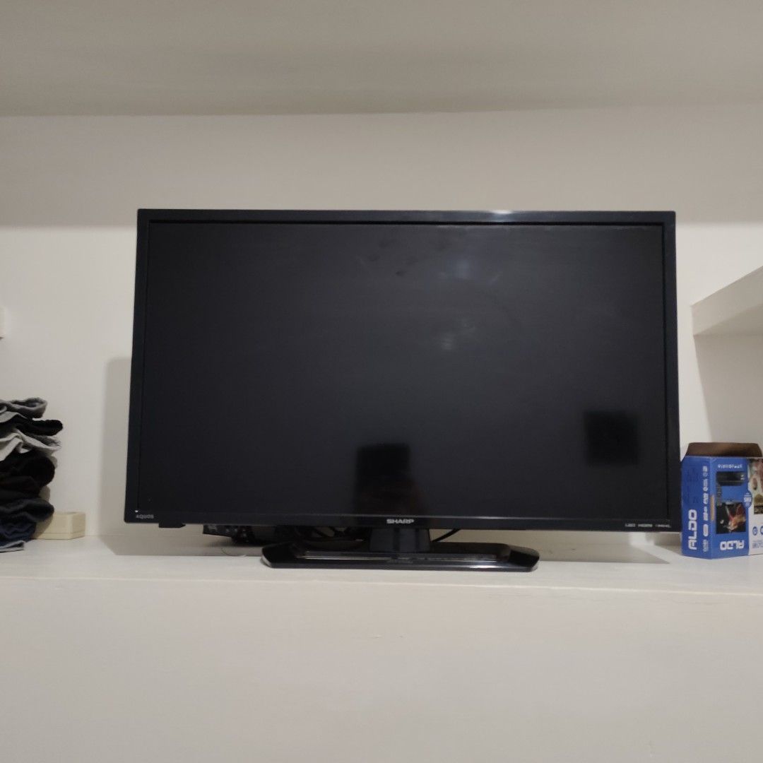 TV Sharp LED 32 Inch FREE dongle HDMI + dekorder indovision, Elektronik ...