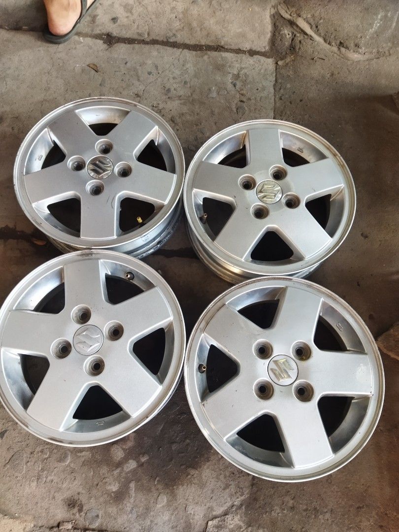 Velg Mobil oem original suzuki karimun wagon on Carousell