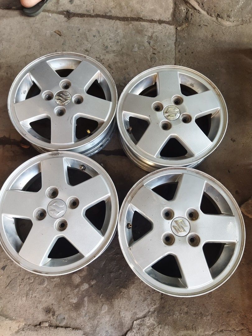 Velg Mobil oem original suzuki karimun wagon on Carousell