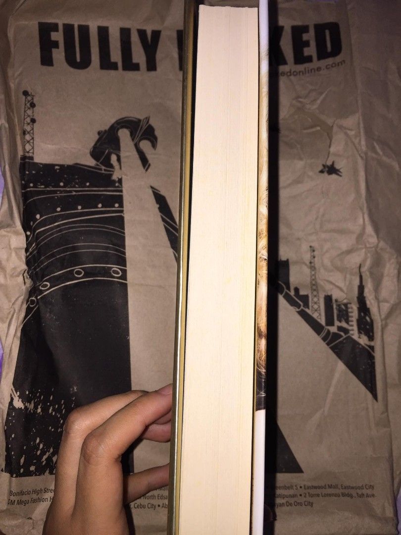 Verity by Colleen Hoover Hardbound (Collector's Edition), Hobbies ...