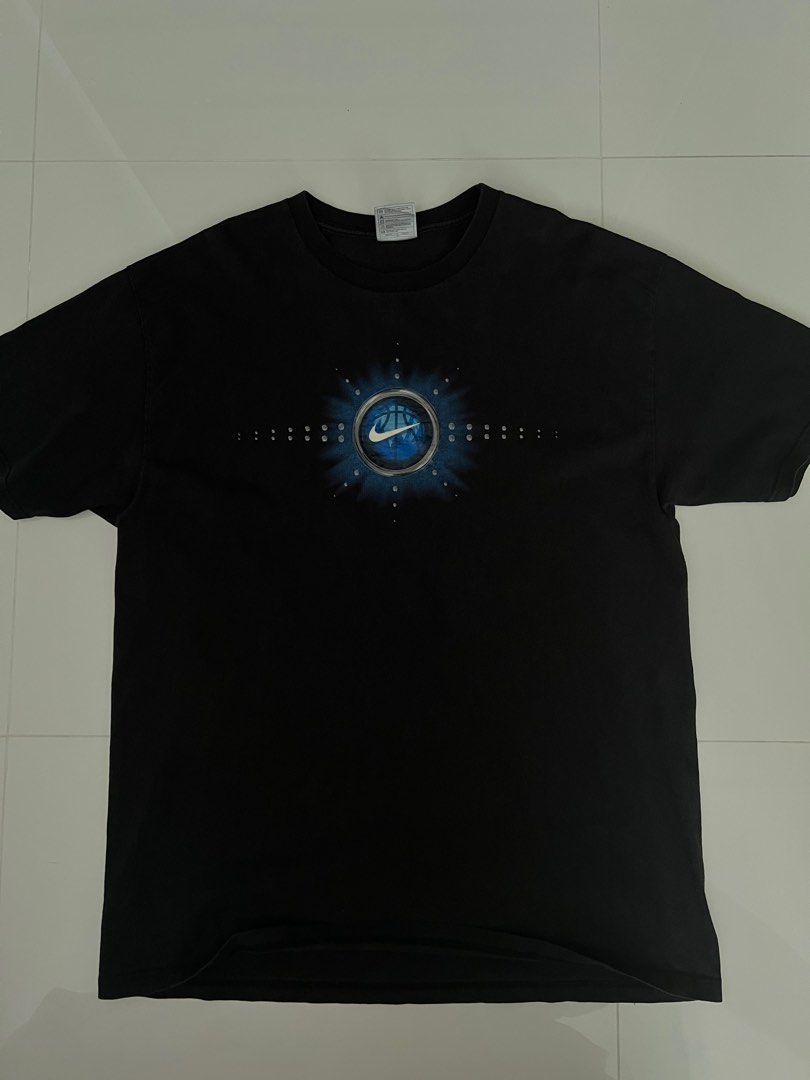 Vintage 2000s Nike Logo Tee, Men's Fashion, Tops & Sets, Tshirts & Polo ...
