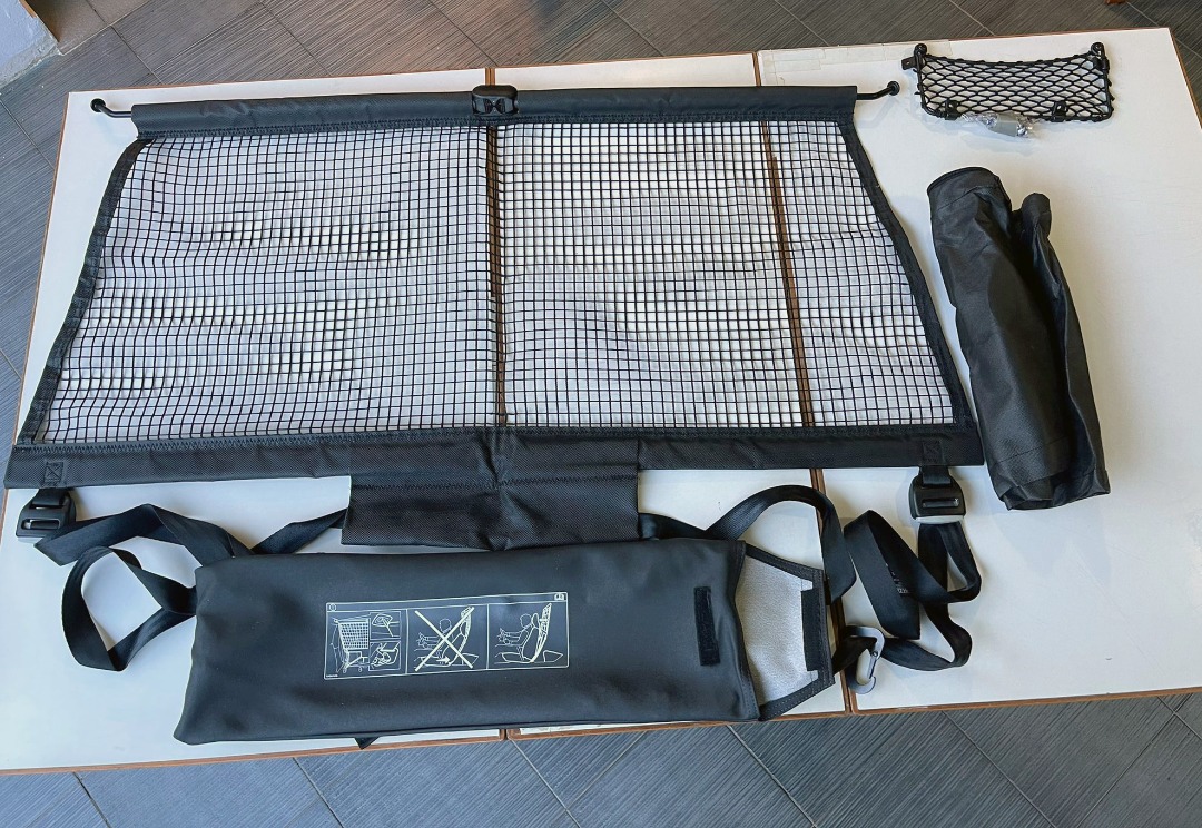 Volvo XC 60 cargo net, Car Accessories, Accessories on Carousell