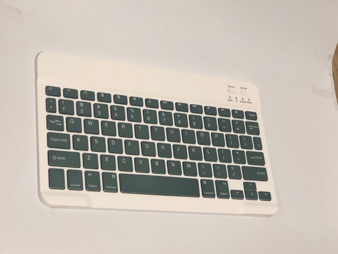 Wireless Bluetooth Keyboard Computers And Tech Parts And Accessories Computer Keyboard On Carousell
