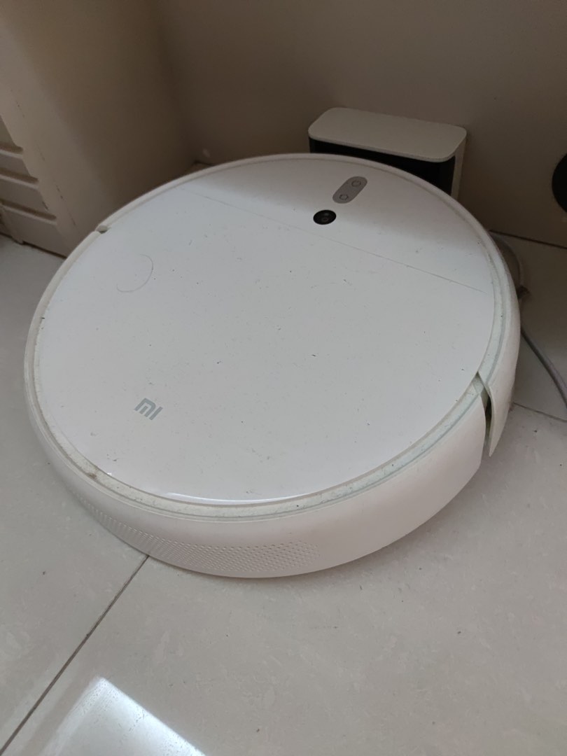Xiaomi Robot Vacuum Cleaner Tv Home Appliances Vacuum Cleaner Housekeeping On Carousell