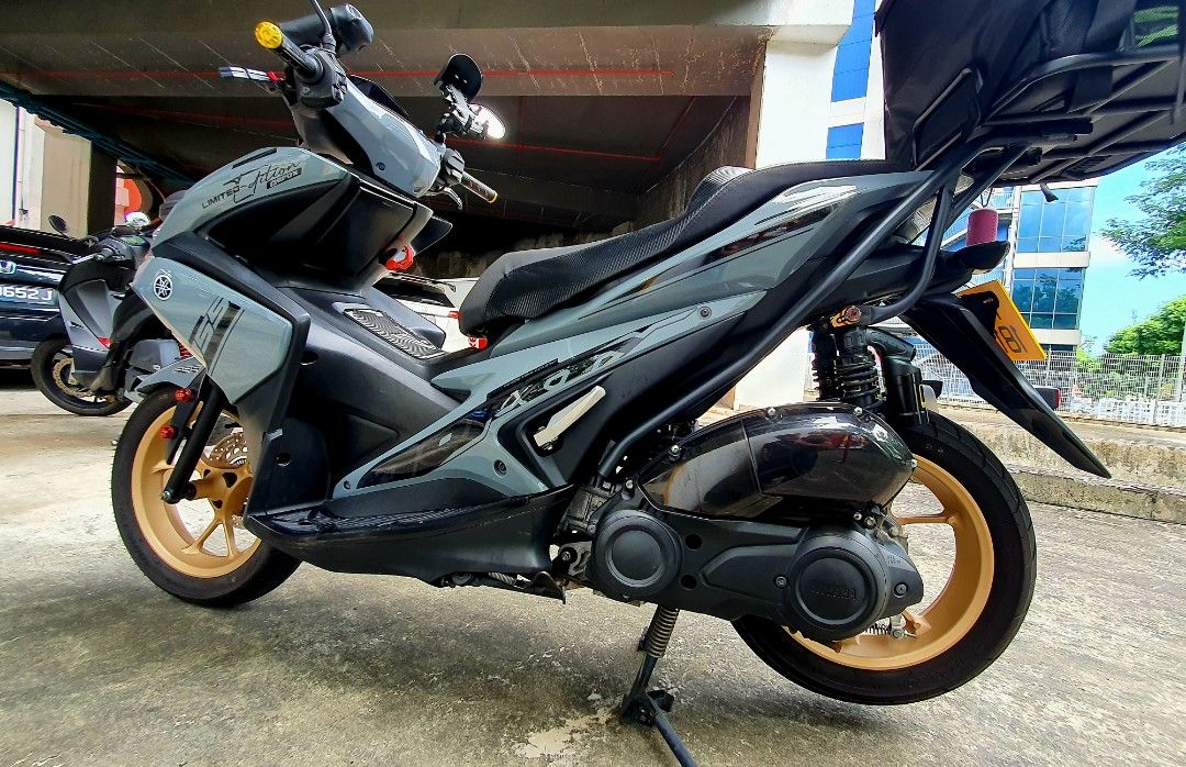 Yamaha aerox v1 keyless (COE FEB 2029), Motorcycles, Motorcycles for ...