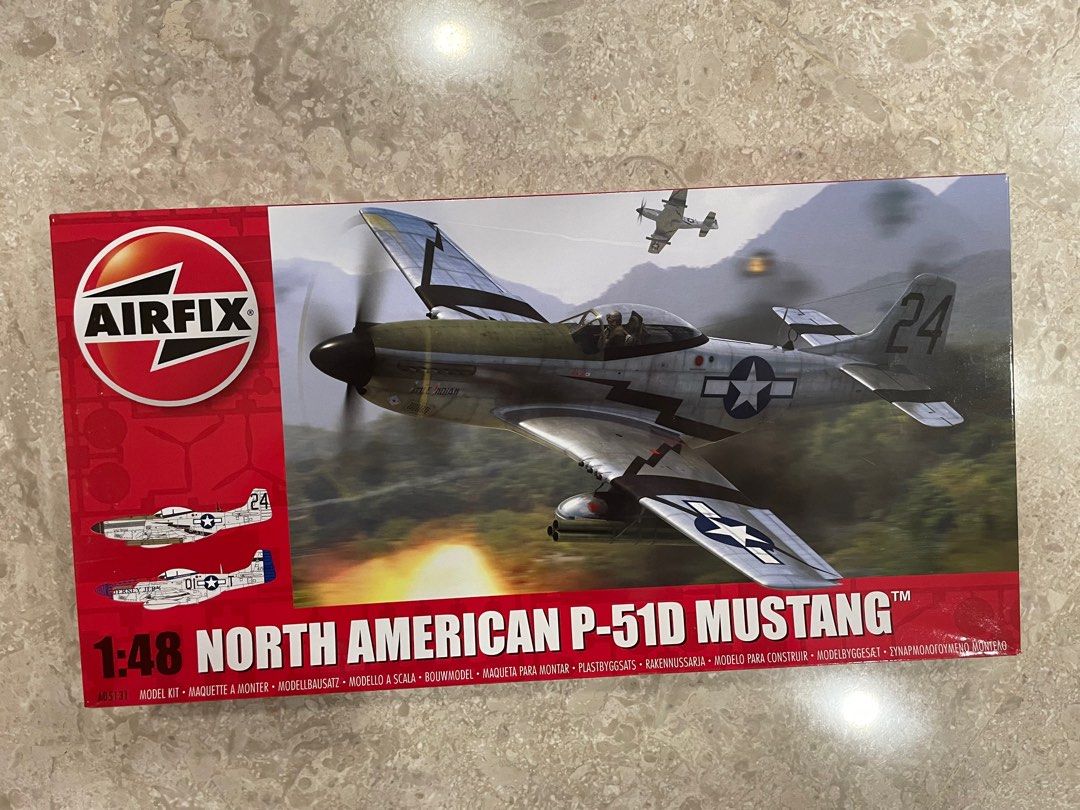 Airfix WWII Curtiss P-40B Warhawk / North American P-51D Mustang 1:48 ...