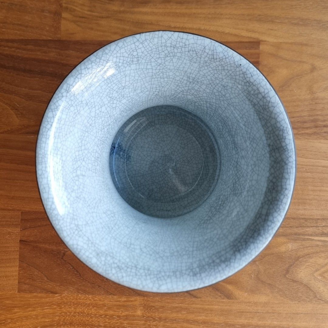 Antique Chinese Porcelain Spittoon Vase, Hobbies & Toys, Memorabilia ...