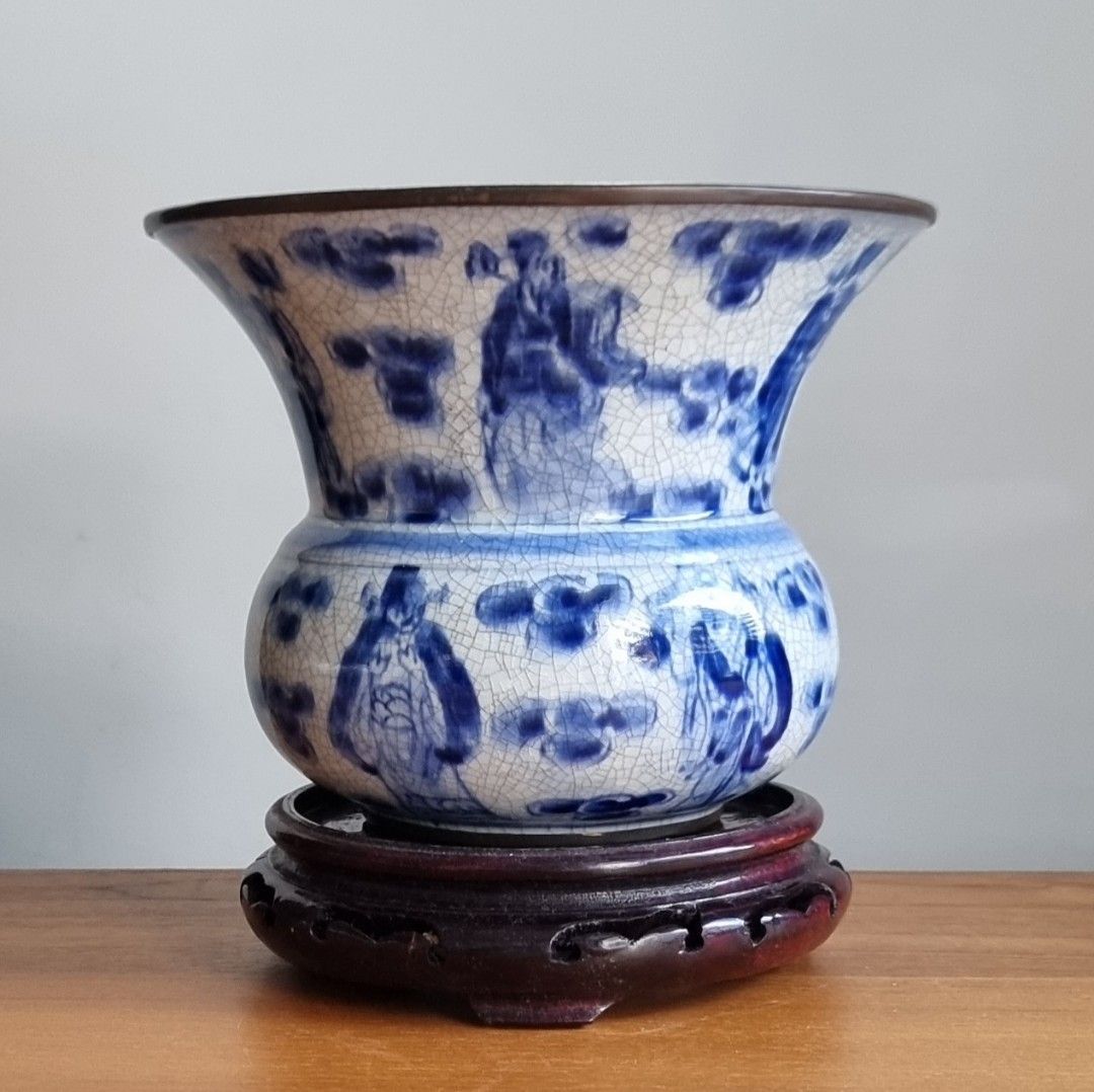 Antique Chinese Porcelain Spittoon Vase, Hobbies & Toys, Memorabilia ...