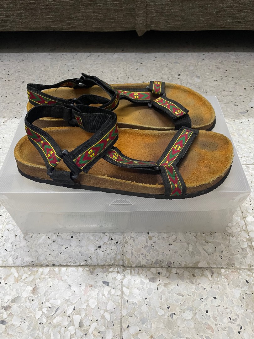 Aztec design sandal, Men's Fashion, Footwear, Flipflops and Slides on ...