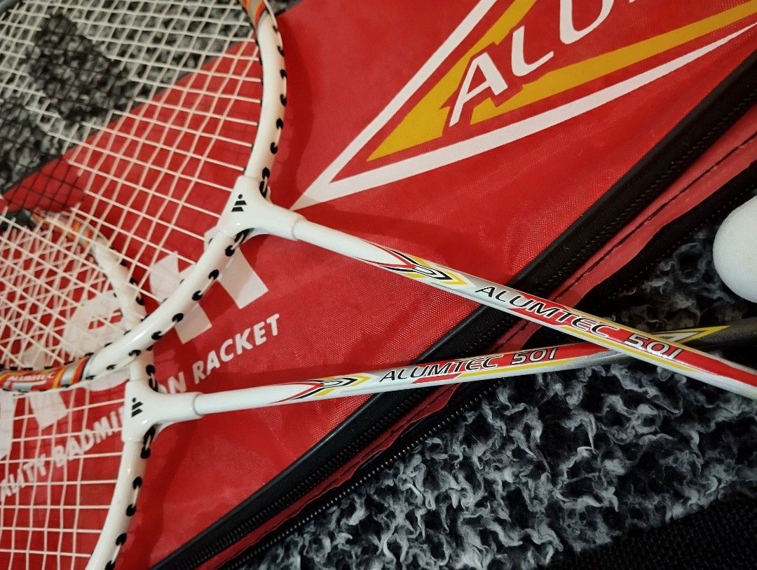BADMINTON DUAL ALUMTEC 501 WITH 3 SHUTTLECOCK, Sports Equipment, Sports ...