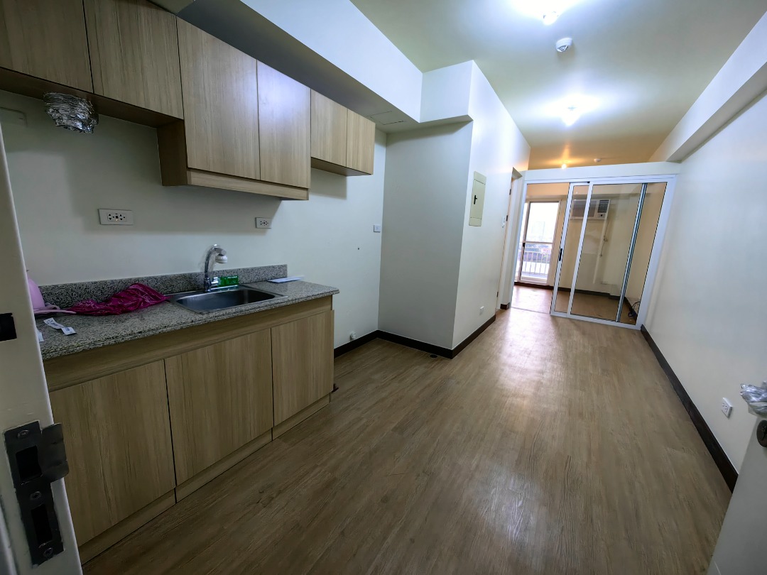 Best price Brixton place 1bedroom for sale condo in Kapitolyo Pasig ...