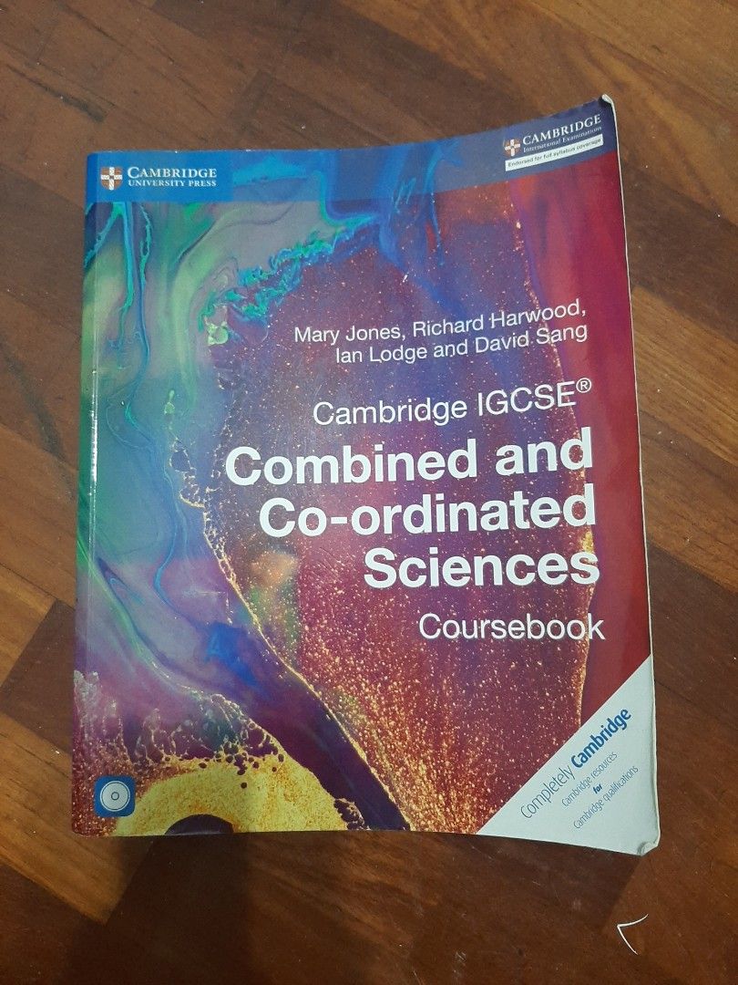 Camvridge IGCSE combined and coordinated sciences, Hobbies & Toys ...