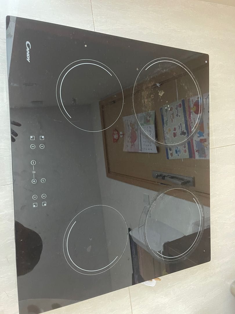 Candy CC64CH 電磁爐, 家庭電器, 廚房電器, 抽油煙機及爐頭 - Carousell