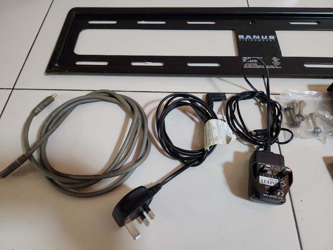 CHEAP! 46" inch Samsung Smart TV. Pls read details below. Perfect ...