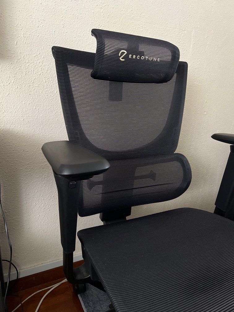 ErgoTune Supreme V3, Furniture & Home Living, Furniture, Chairs on ...