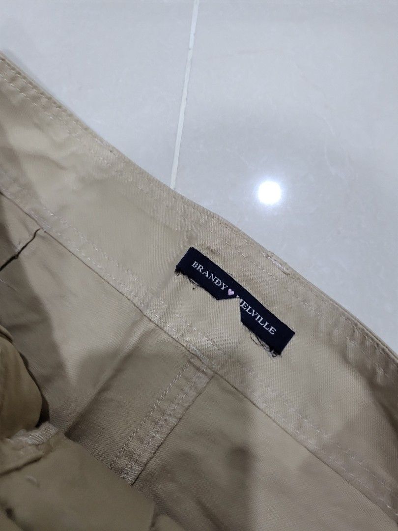 FR Brandy melville Beverly cargo skirt, Women's Fashion, Bottoms ...