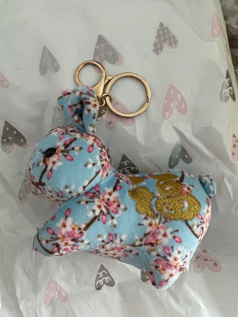 Funclaw Bunny keychain, Hobbies & Toys, Toys & Games on Carousell