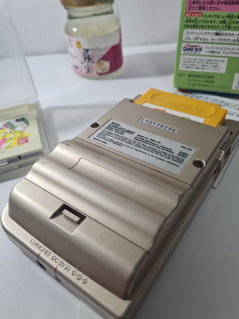 Gameboy Light Gold and Tamagotchi 1 CIB: A Golden Duo of Gaming and Pet ...