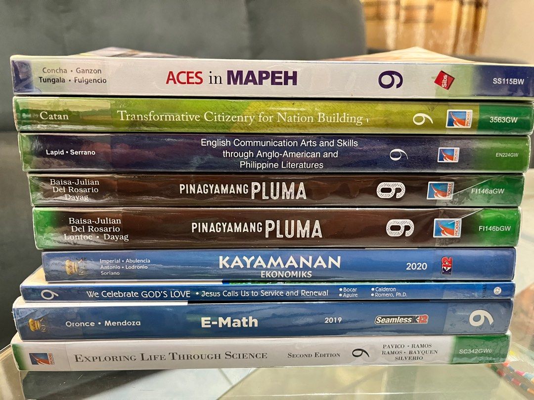 Grade 9 books, Hobbies & Toys, Books & Magazines, Textbooks on Carousell