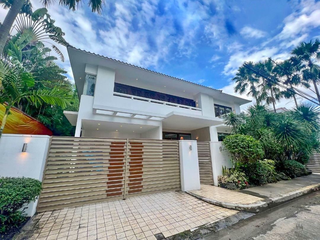 Beautiful Greenmeadows LIXURY house and lot for sale near Corinthian ...