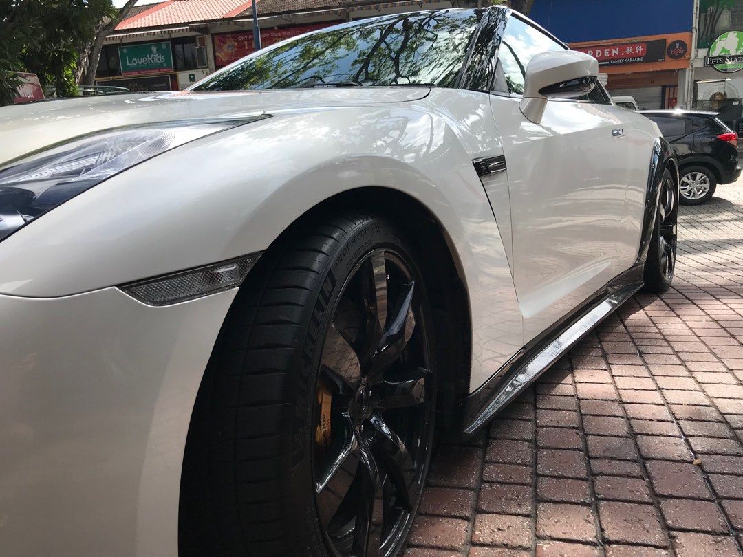 Gtr r35 stock rims (no tyres), Car Accessories, Tyres & Rims on Carousell