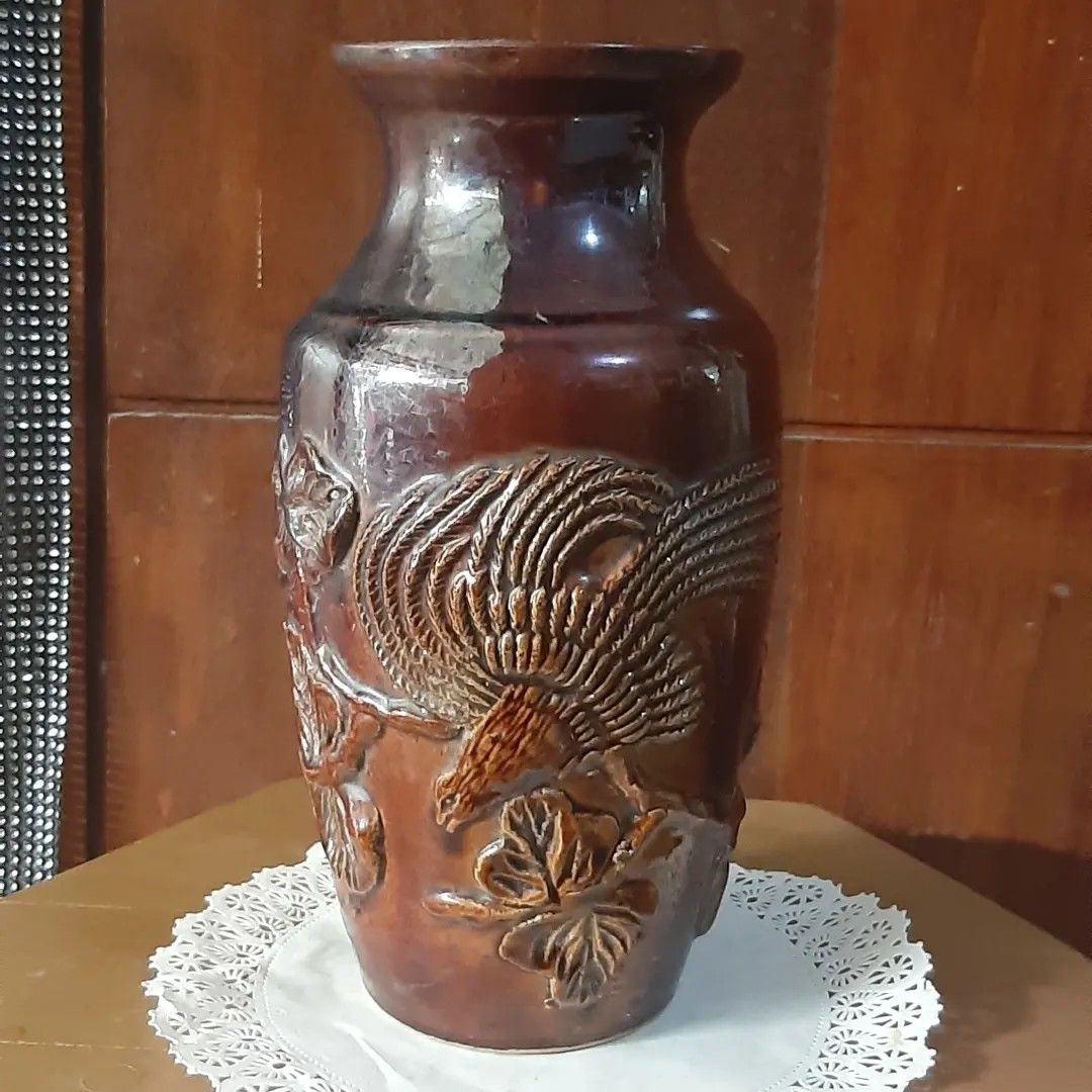 Guci Antik vase terakota, Antik, Lainnya di Carousell