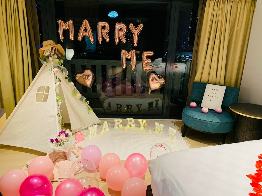 Hotel anniversary set up, special event moments, Set up with ...