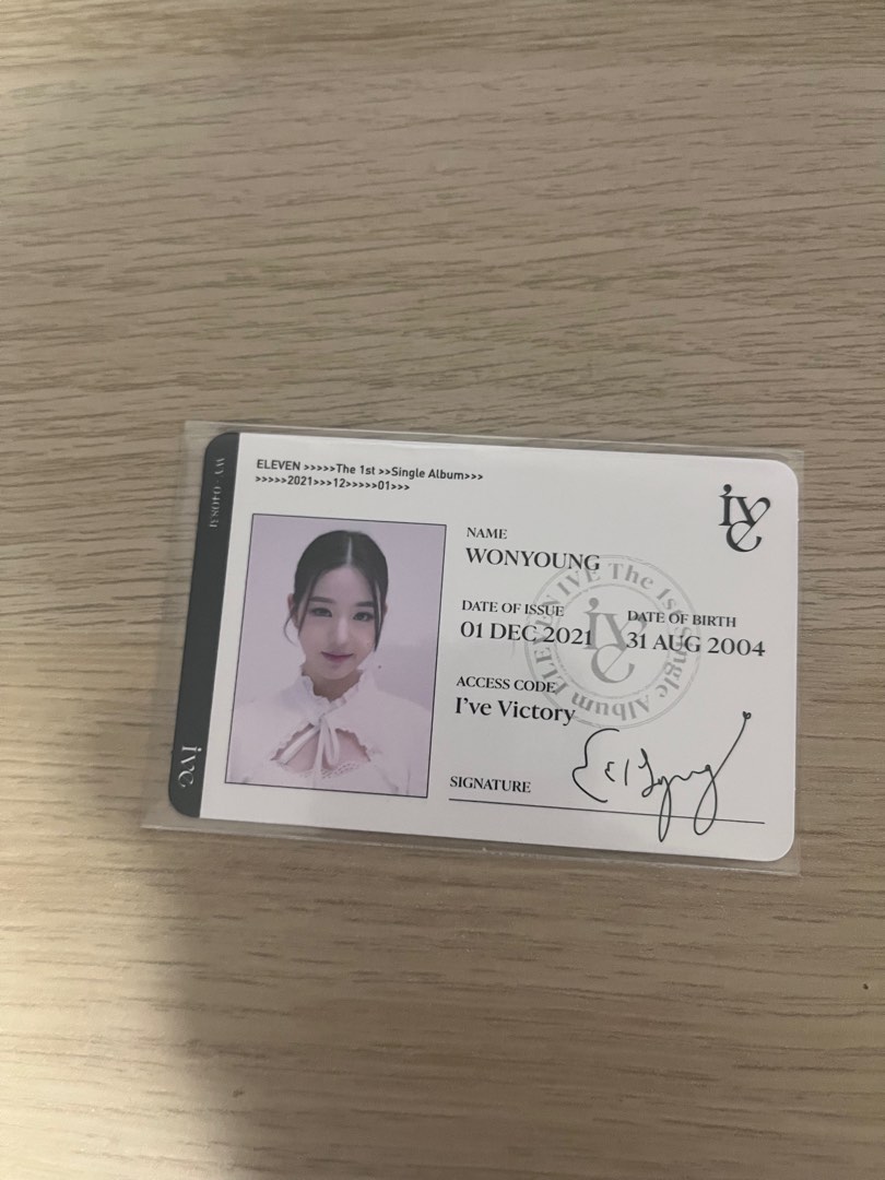 IVE Wonyoung ID Card, Hobbies & Toys, Memorabilia & Collectibles, K ...