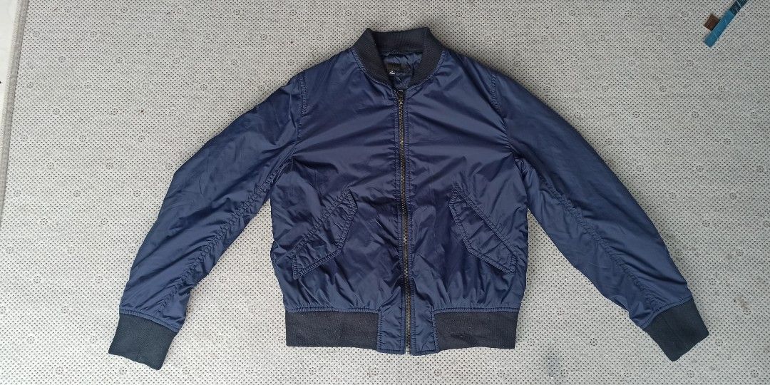 Jaket bomber crop Reading motor windbreaker uniqlo ladies wanita ...