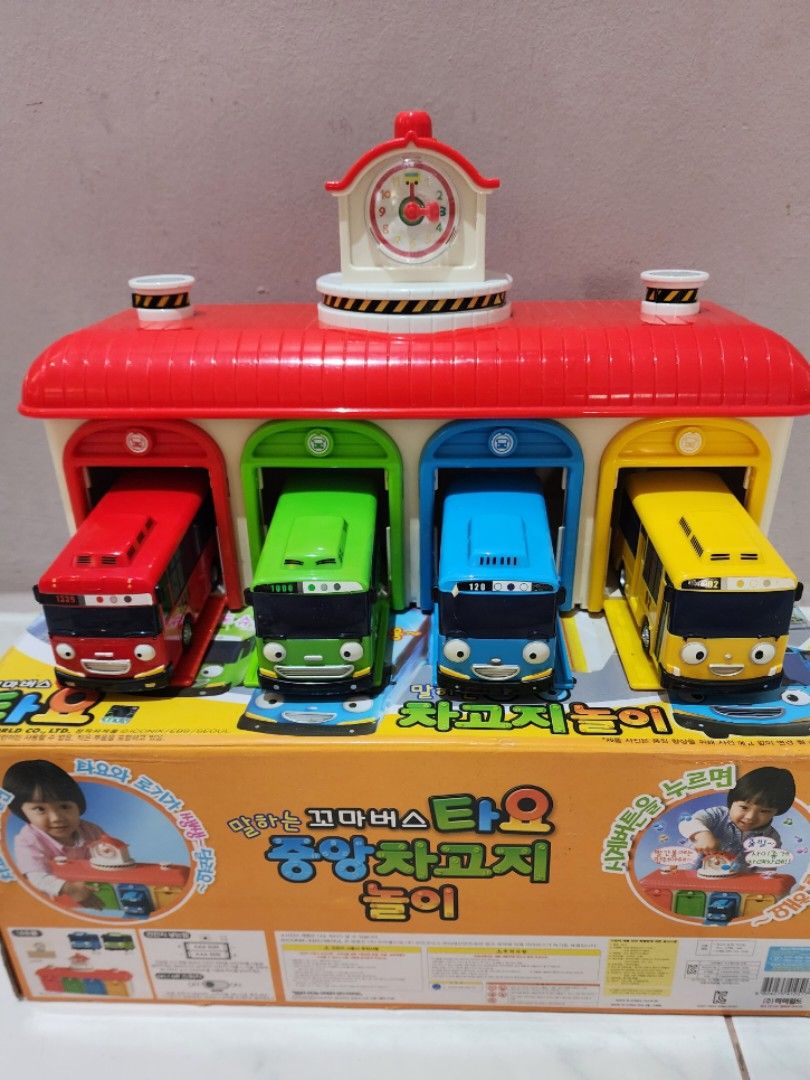 Little Bus Tayo - Talking Central Bus Garage Depot Play Vehicle ...