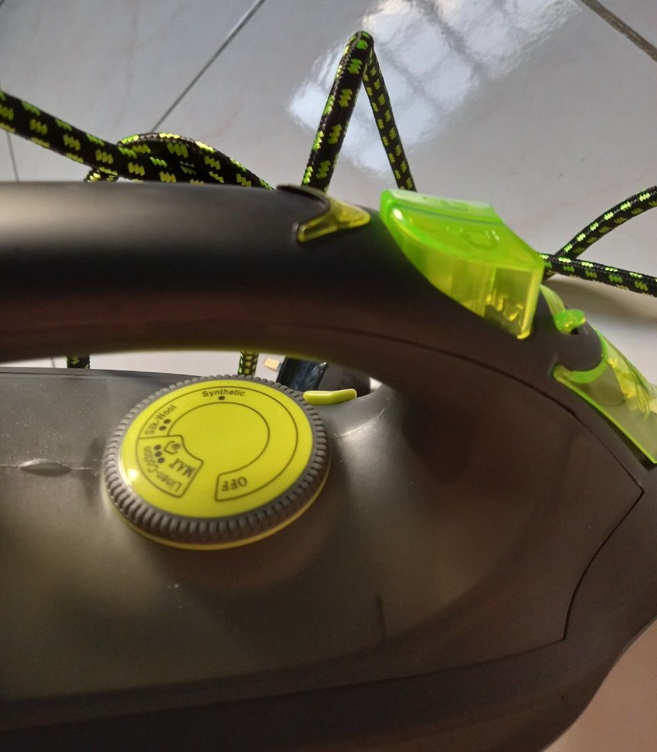 MAG Electric Iron 2200W, TV & Home Appliances, Irons & Steamers on ...