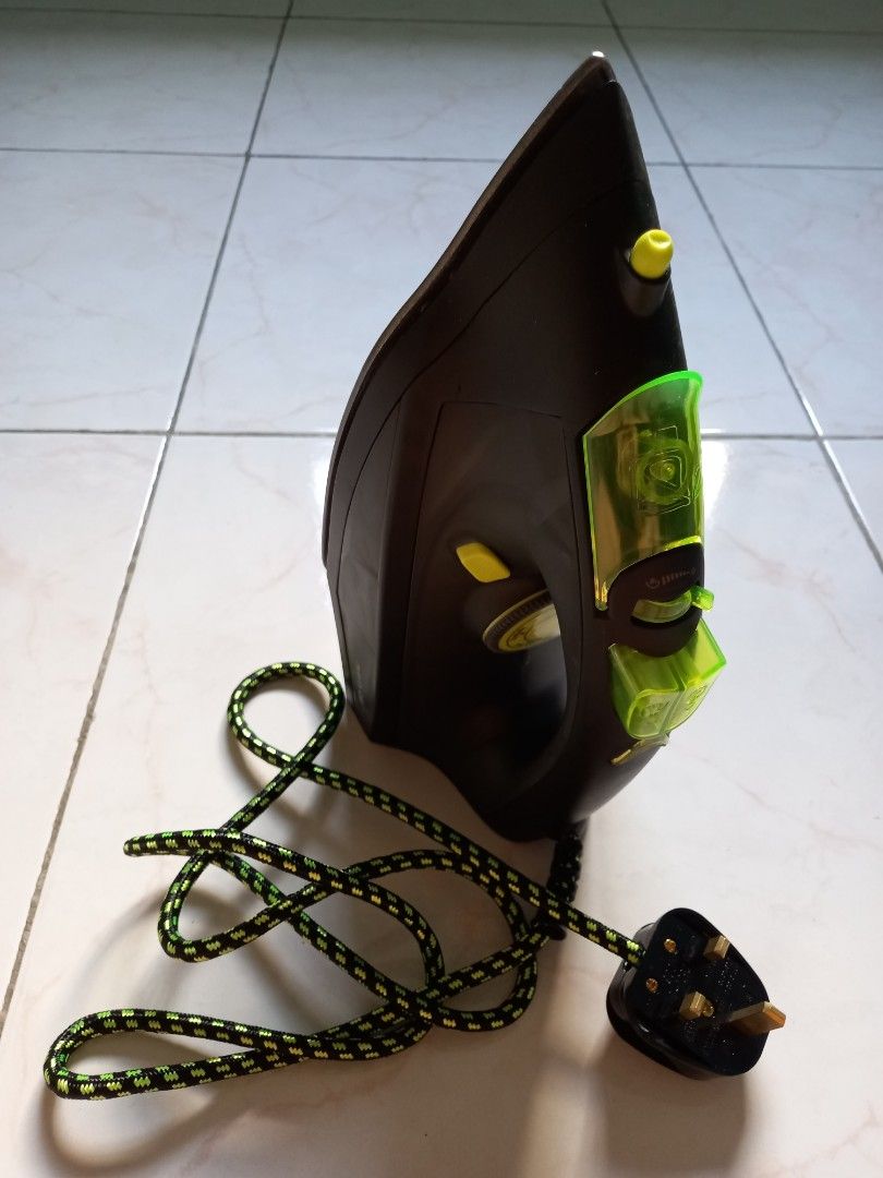 MAG Electric Iron 2200W, TV & Home Appliances, Irons & Steamers on ...