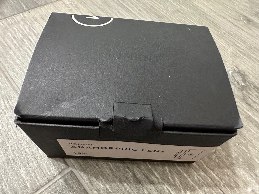 Moment 1.33x Anamorphic Mobile Lens - blue flare, Photography, Lens ...