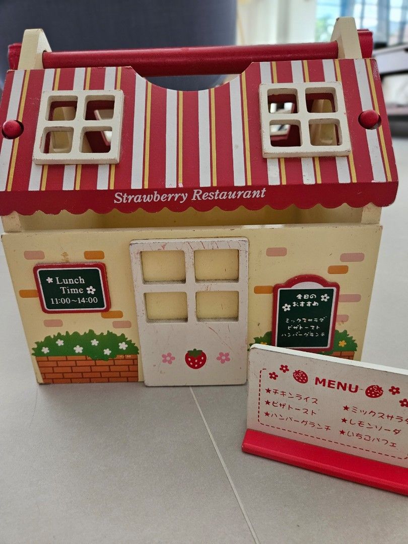 Mother Garden Strawberry Restaurant playset, Hobbies & Toys, Toys ...
