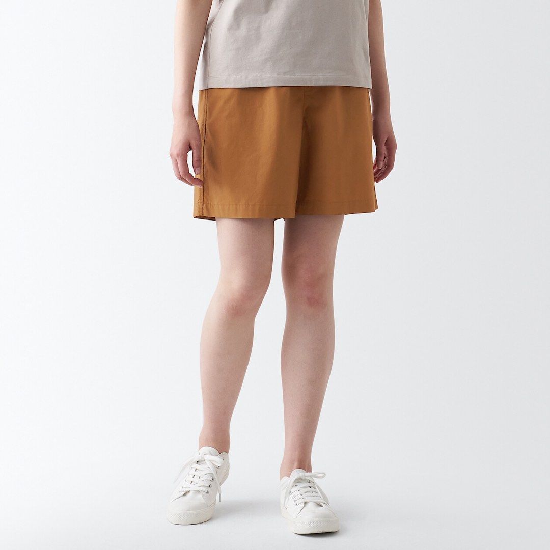 MUJI broad shorts, Women's Fashion, Bottoms, Shorts on Carousell