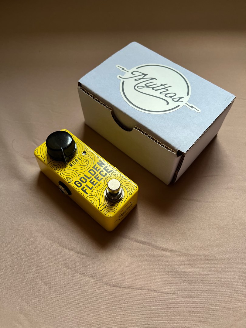 Mythos Golden Fleece Fuzz, Hobbies & Toys, Music & Media, Musical ...
