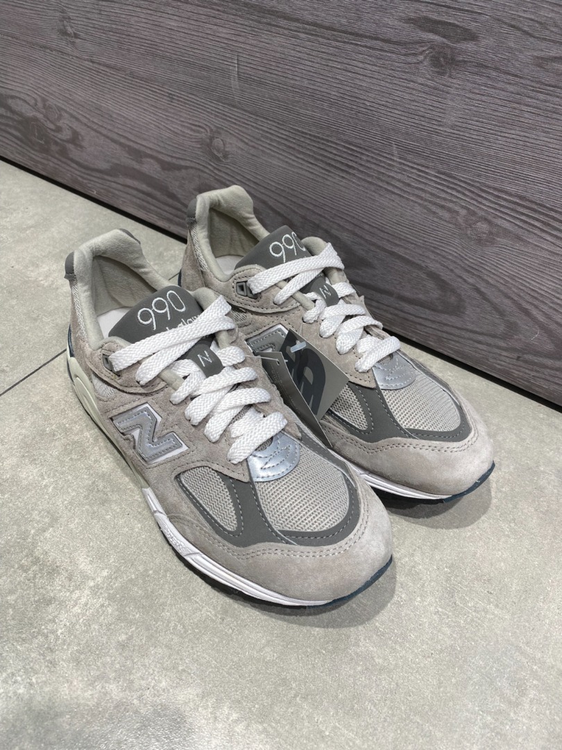 New Balance M990GB2, Men's Fashion, Footwear, Sneakers on Carousell