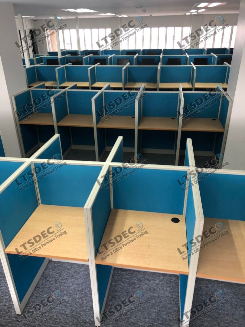 New Modular Table Office Partition / Bpo Cubicles desks Office ...