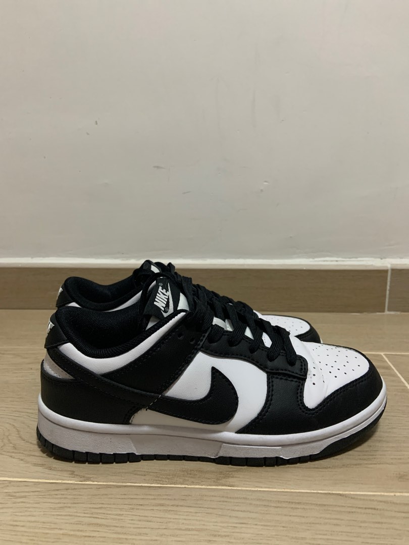 Nike dunk low panda( samba sacai supreme, 女裝, 鞋, 波鞋 - Carousell