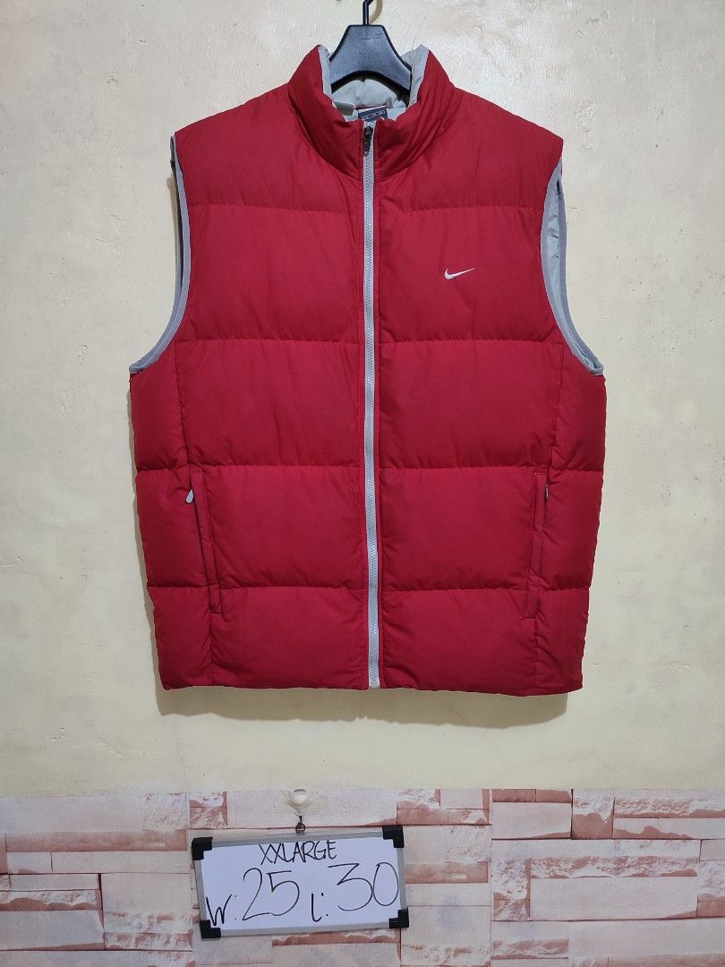 Nike puffer vest, Men's Fashion, Coats, Jackets and Outerwear on Carousell