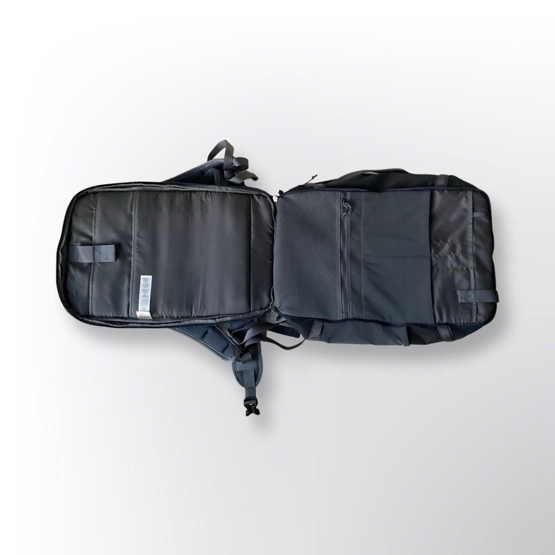 Patagonia Black Hole® Mini MLC 30L - Smolder Blue, Excellent Condition ...