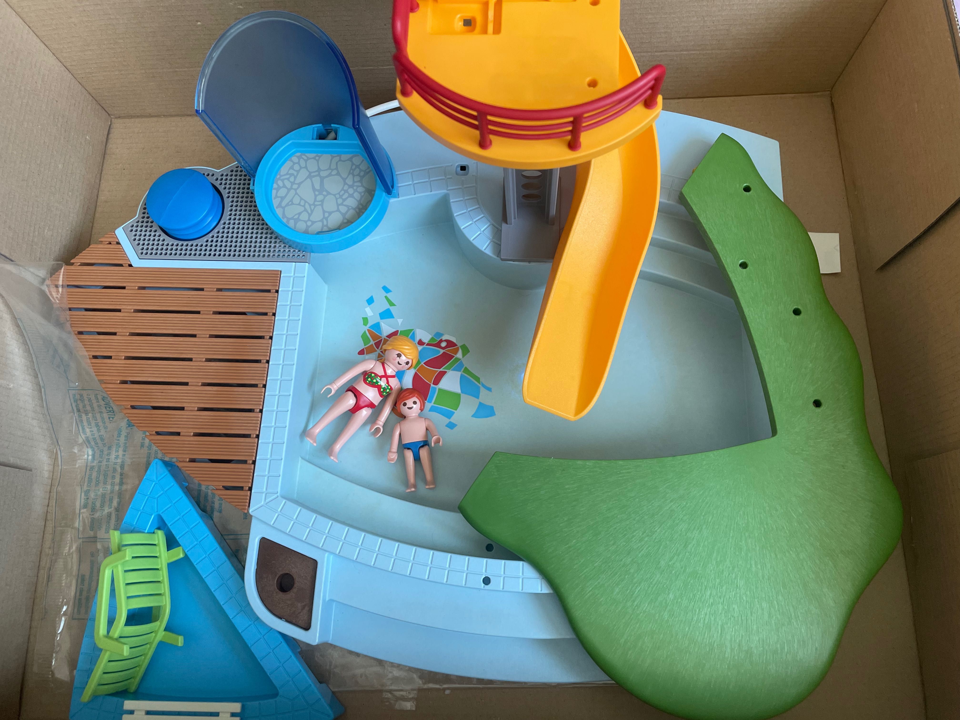 Playmobil Water Slide Park Pool Toy Set, Hobbies & Toys, Toys & Games ...